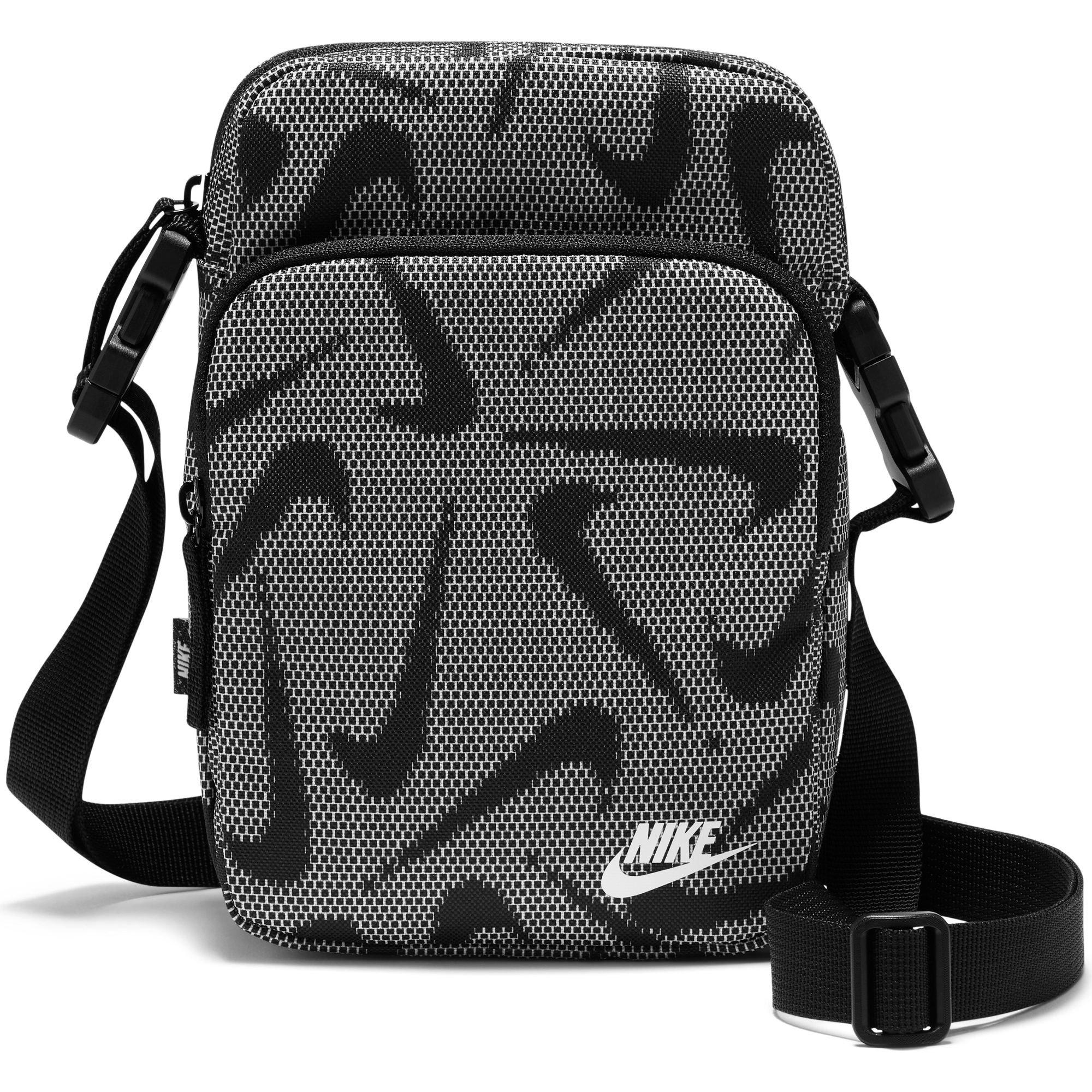 Nike Heritage Sling Bag